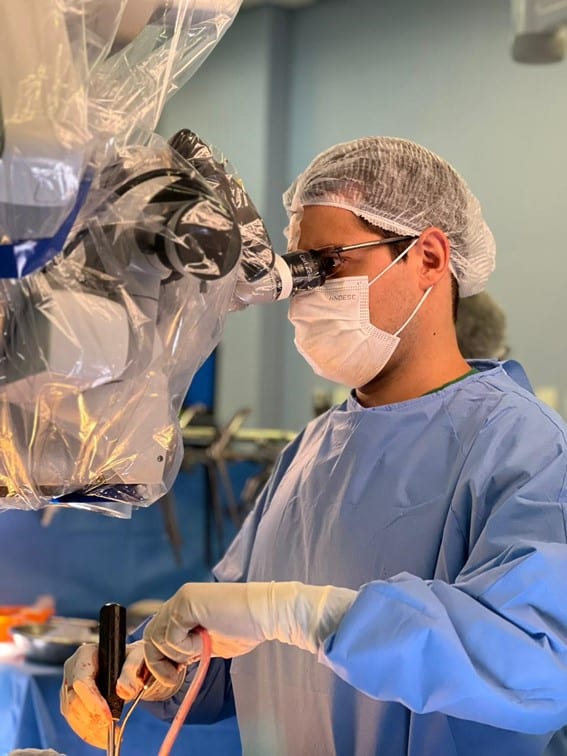 Microdiscectomia lombar: procedimento minimamente invasivo